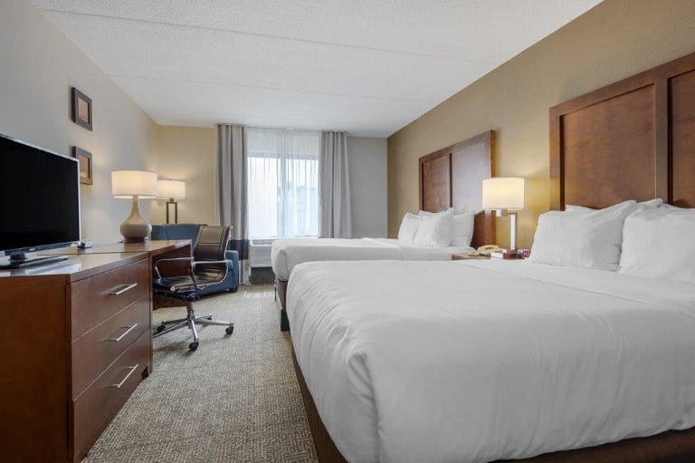 Niagara Falls NY Hotel | Comfort Inn The Pointe Niagara
