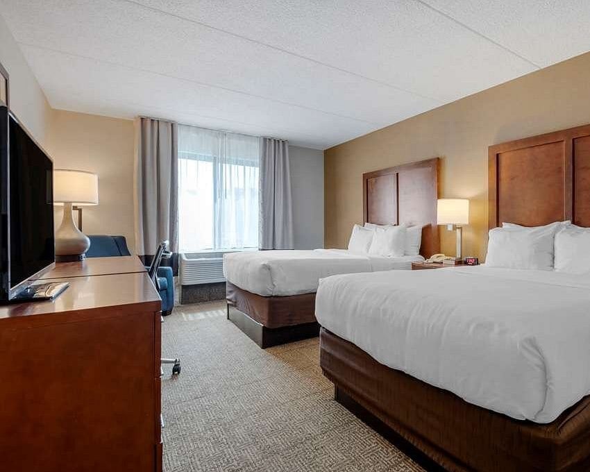 Hotels in Niagara Falls, NY | Comfort Inn The Pointe